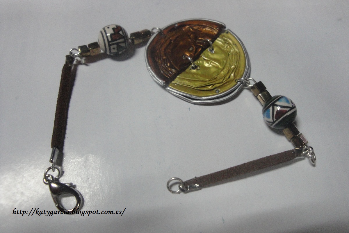 LOS TRABAJOS DE AMORIN: PULSERA NESPRESSO MARRON Y AMARILLA