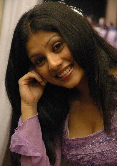 Bollywood Actress Payal Sarkar Hot and Sexy Spicy Beauty HD High ...