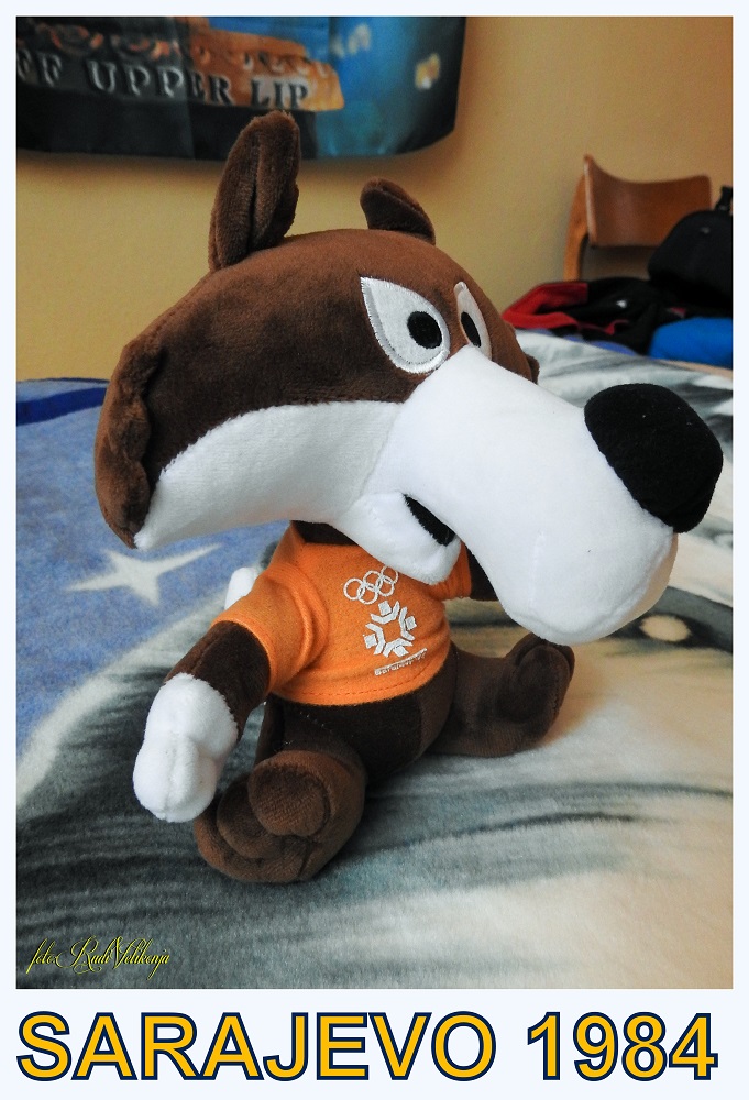 RUDI VELIKONJA FOTO BLOG: VUČKO-VOLKEC MASKOTA XIV OI SARAJEVO , VUČKO ...