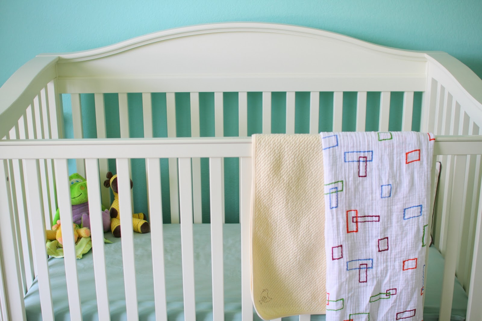 {Smith} Peas in a Pod: Dylan's Nursery Tour