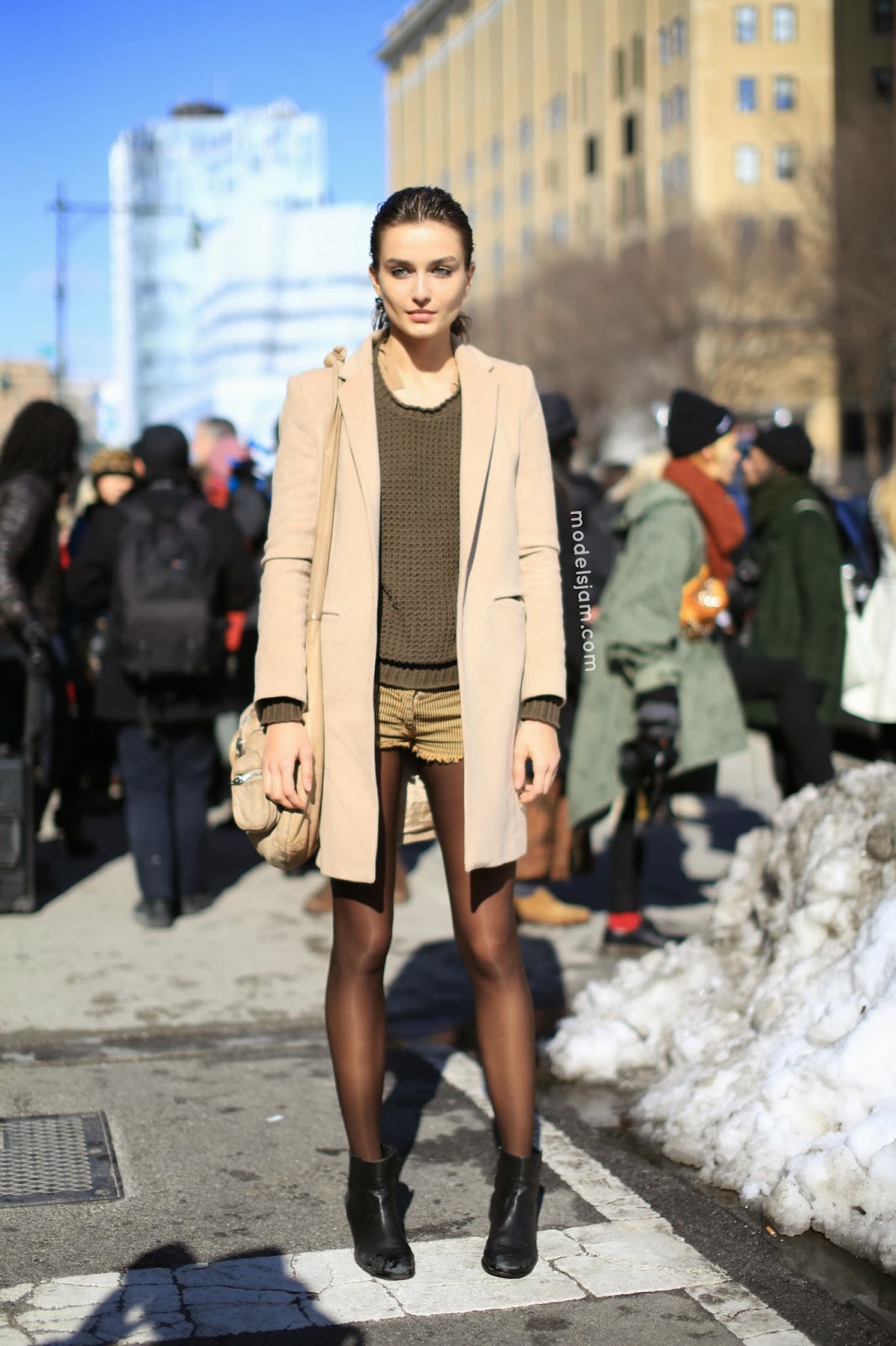 CURRENTLYSTALKING: Street Style: Andreea Diaconu