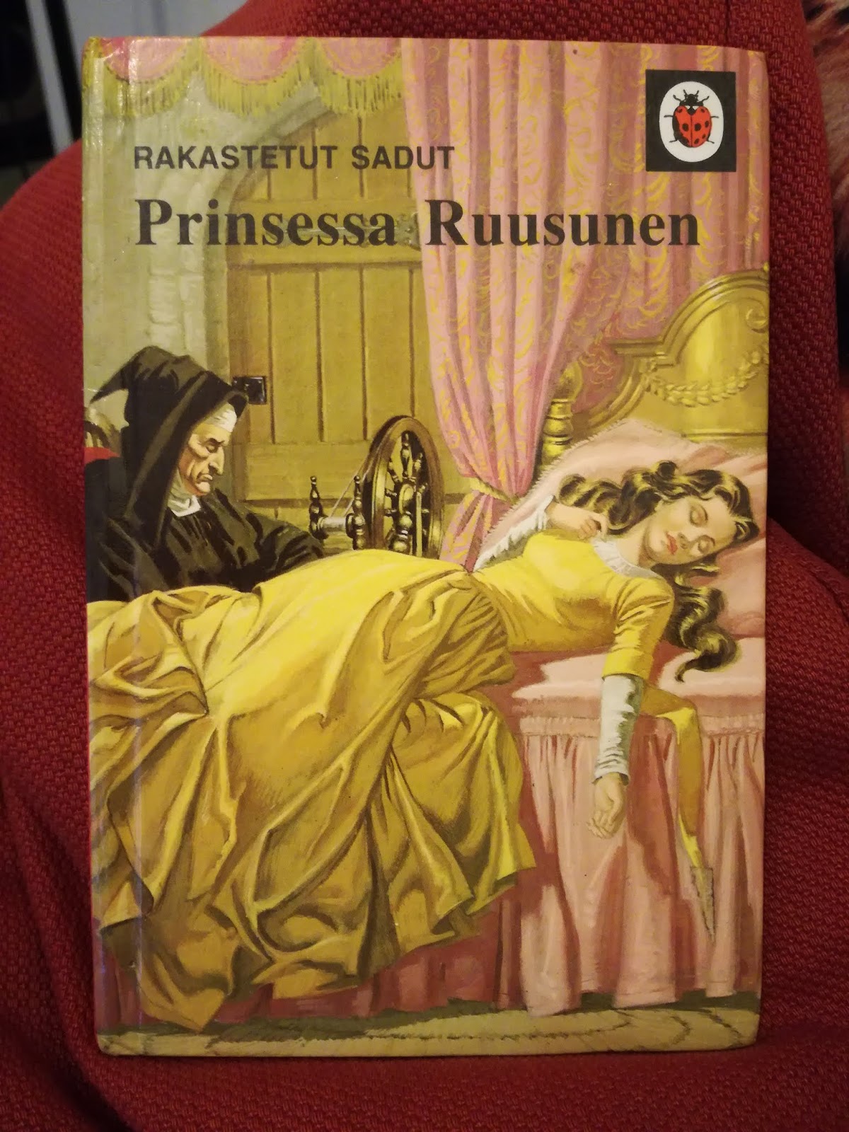 Kirjaimia: Prinsessa Ruusunen