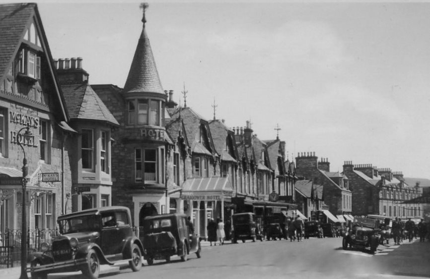 Tour Scotland: Old Photographs Pitlochry Perthshire Scotland