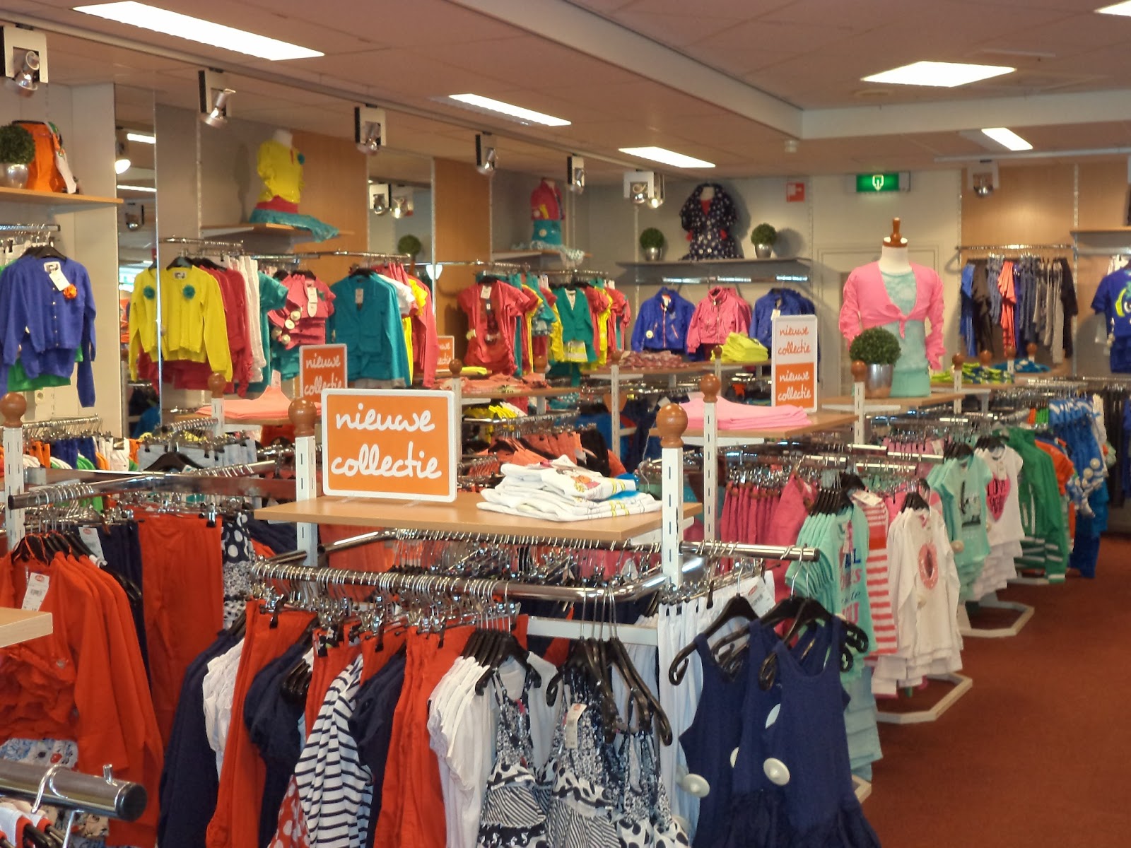 blog van groep 1-2c de ontdekking: BEZOEK AAN EEN KLEDINGWINKEL