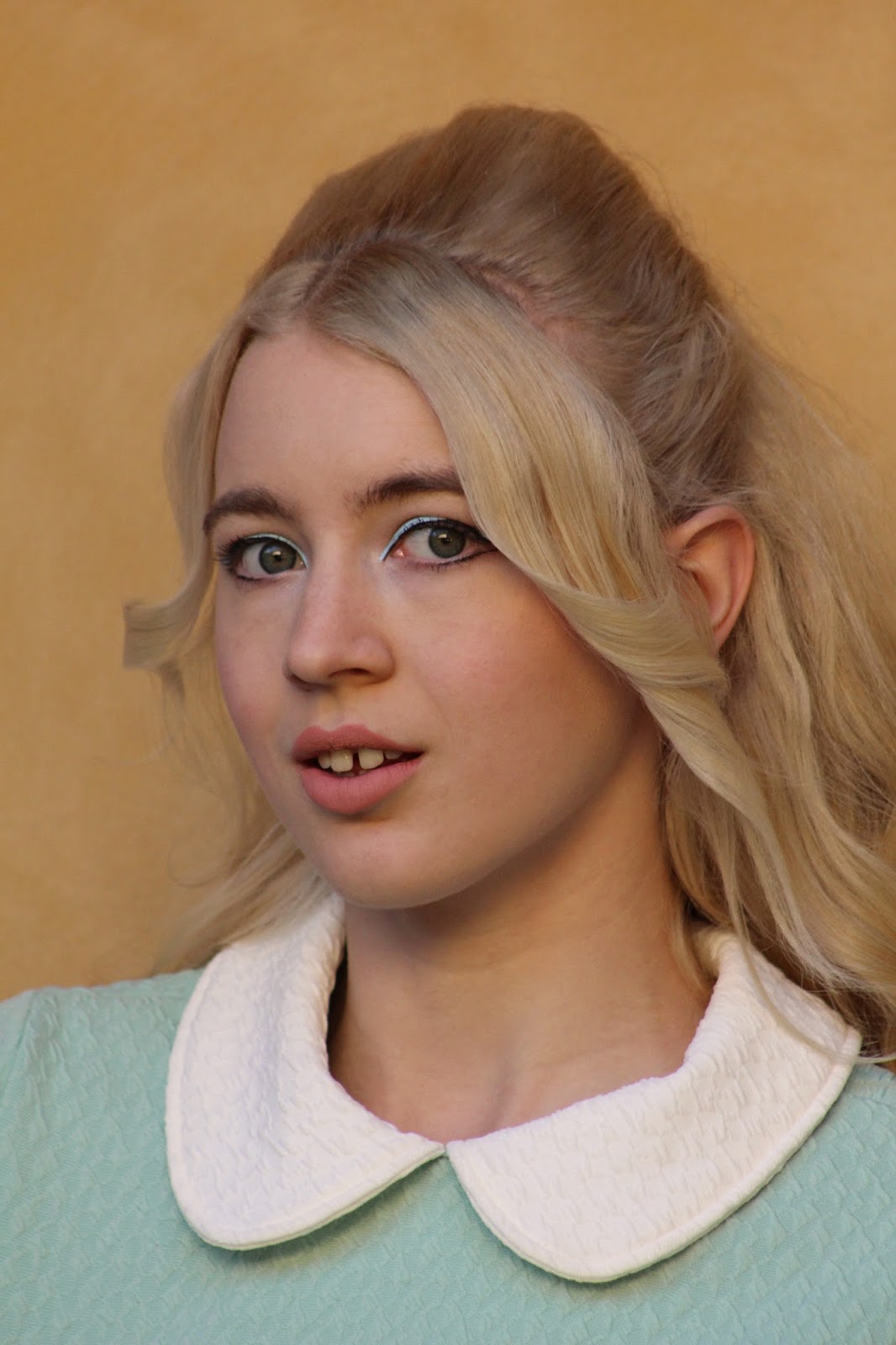 Mod Girl | GracefullyVintage