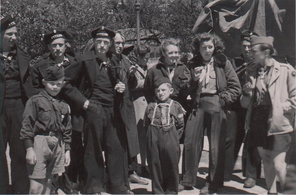 Amber Reunion: Scouting in Exile