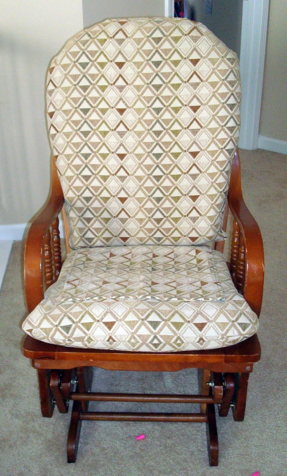 FabThinGs 411: Glider/Rocker Makeover