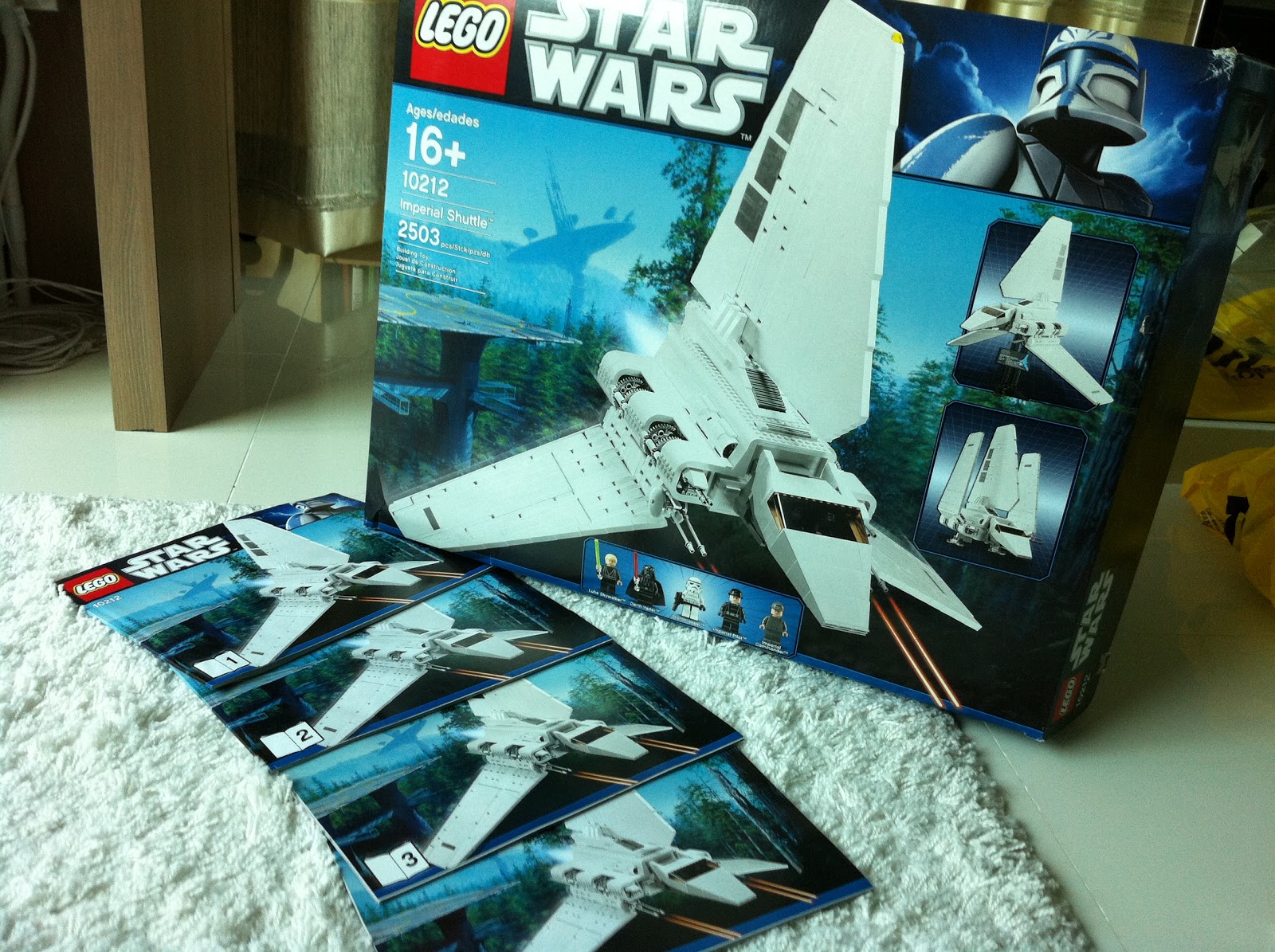 The Marriage of LEGO and Star Wars: Review: 10212 UCS Imperial Shuttle