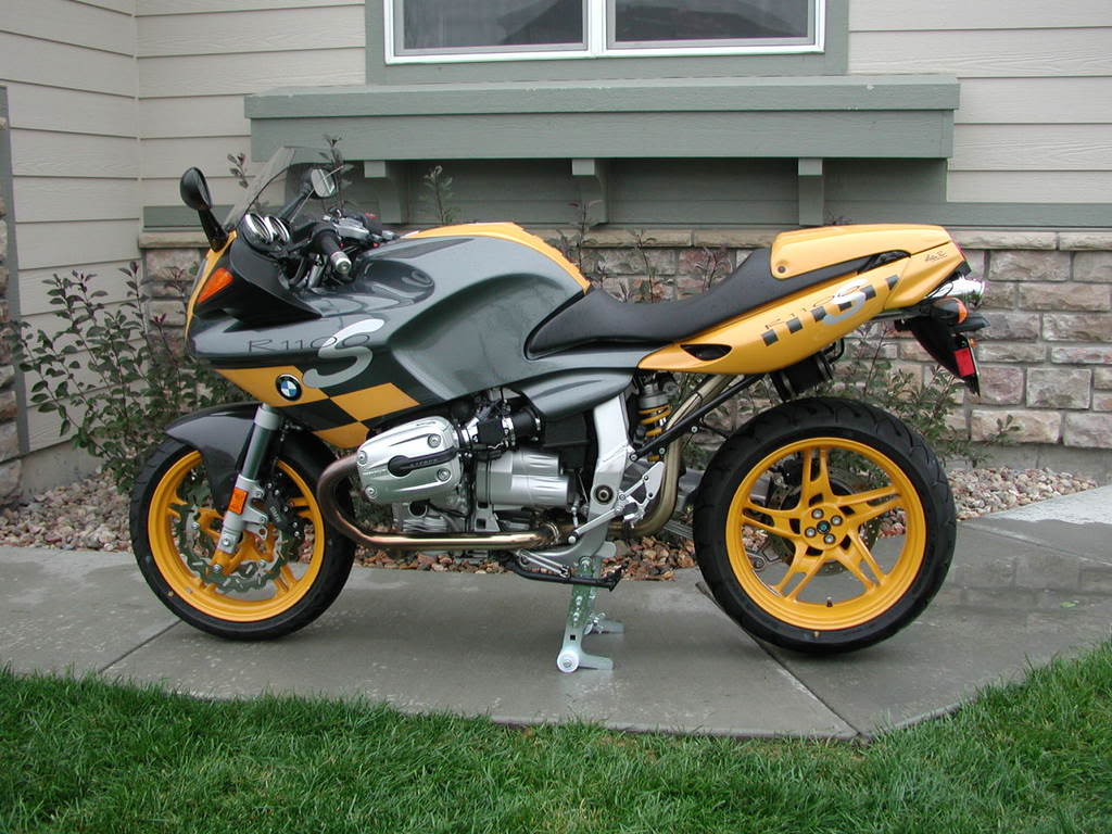 BMW R1100S (1998) HD Wallpapers, Price, Brakes - Bike Guide