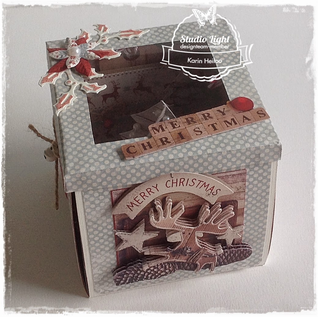 Studio Light: Exploding Christmas Box..........