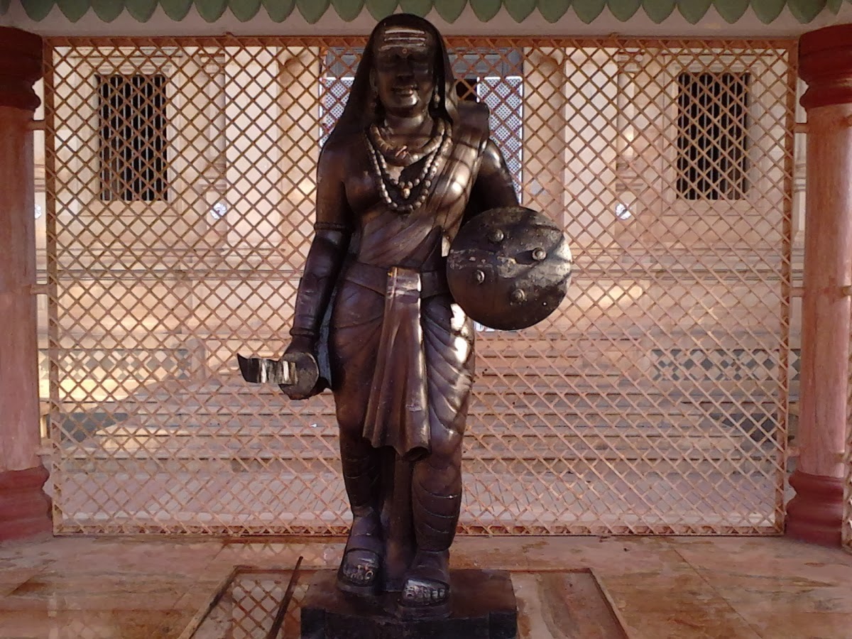 Life at Dharwad: Ulavi Basaveswara Gudi