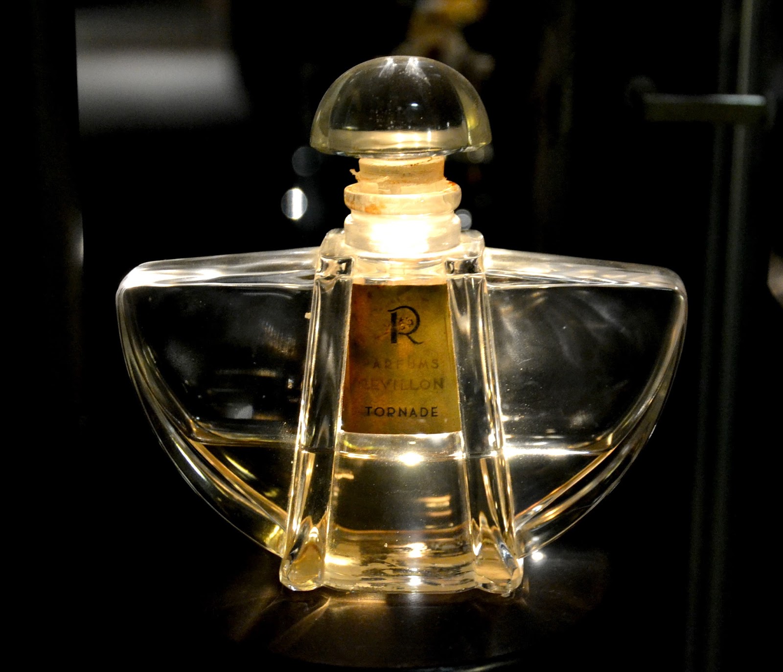 ORGANISATEUR DU SALON DU FLACON A PARFUM DE MILLY-LA-FORET: Visite du ...