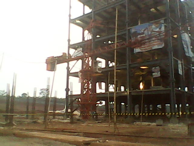 TOWER CRANE INDONESIA: Dismantling POTAIN FO 23B Project INDORAMA ...