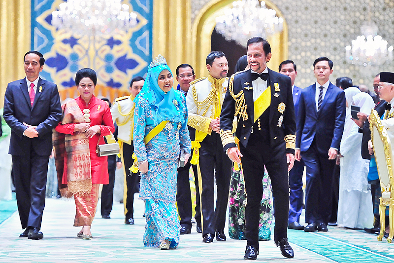 Hm Sultan Brunei Golden Jubilee State Dignitaries Attend Golden