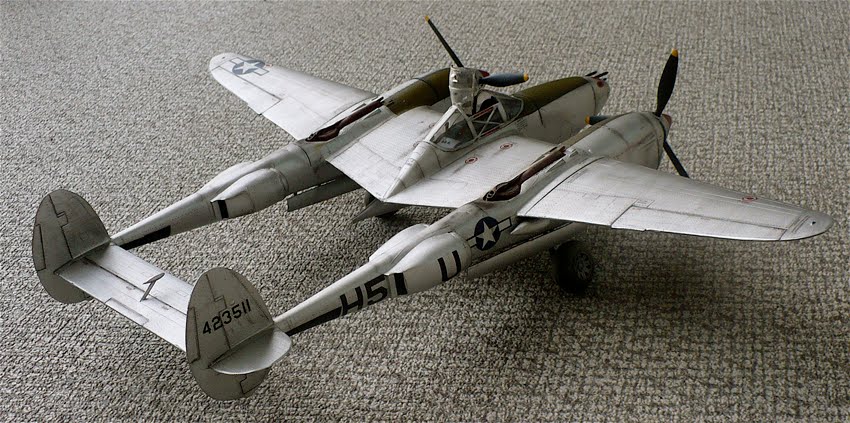 The Great Canadian Model Builders Web Page!: P-38 Lightning