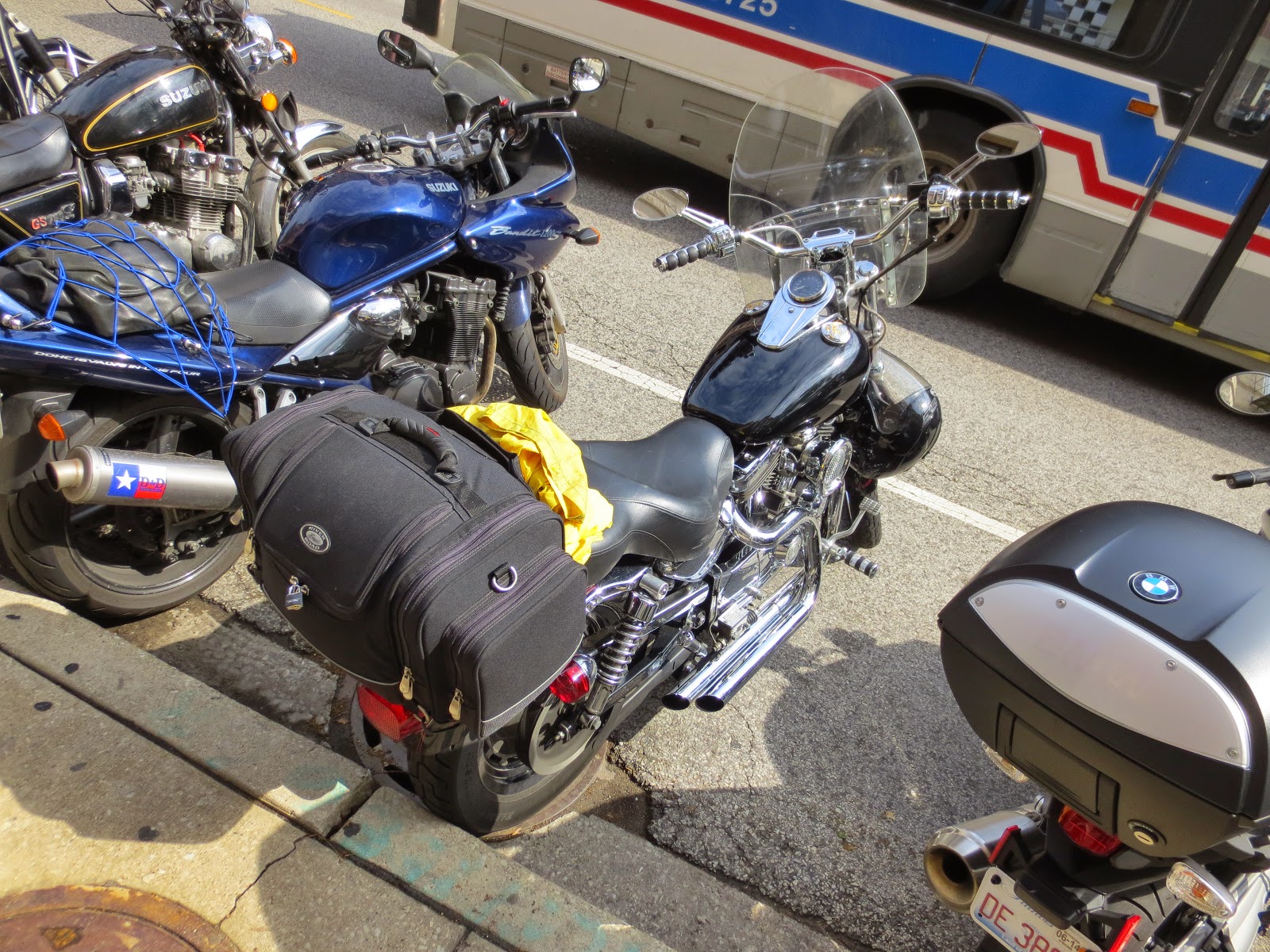 MotoGastro: 2013 Mods Vs. Rockers Bike and Scooter Show at the Aragon