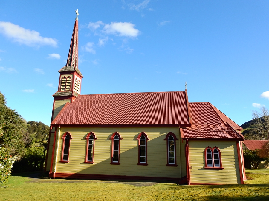 photographing New Zealand: St Joseph's Convent, Jerusalem, NZ