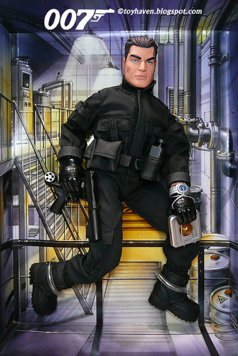 toyhaven: Action Man James Bond Agent 007 "GoldenEye" 12-inch Figure REVIEW