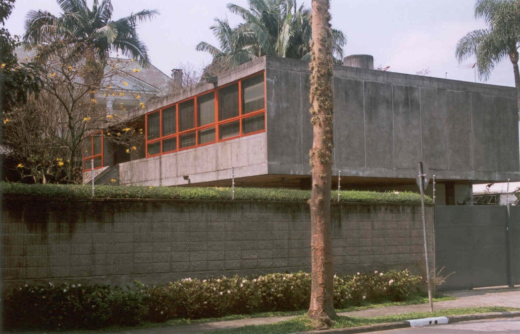 O legado silencioso de heróis [03]: Carlos Millan e a Residência ...