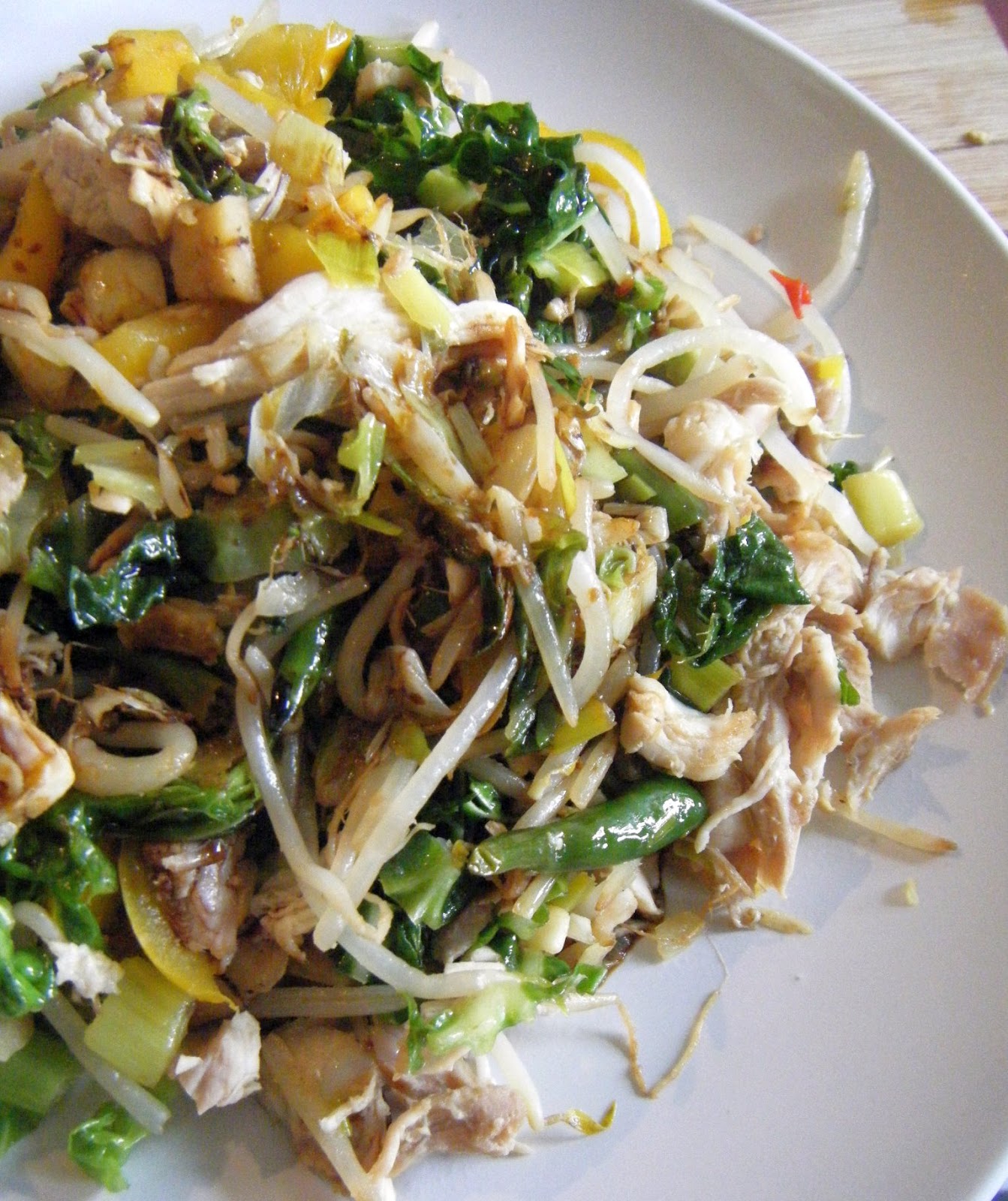 Thomas Yaeger's Transcendental Kitchen: Chicken and Bean Sprout Stir-Fry