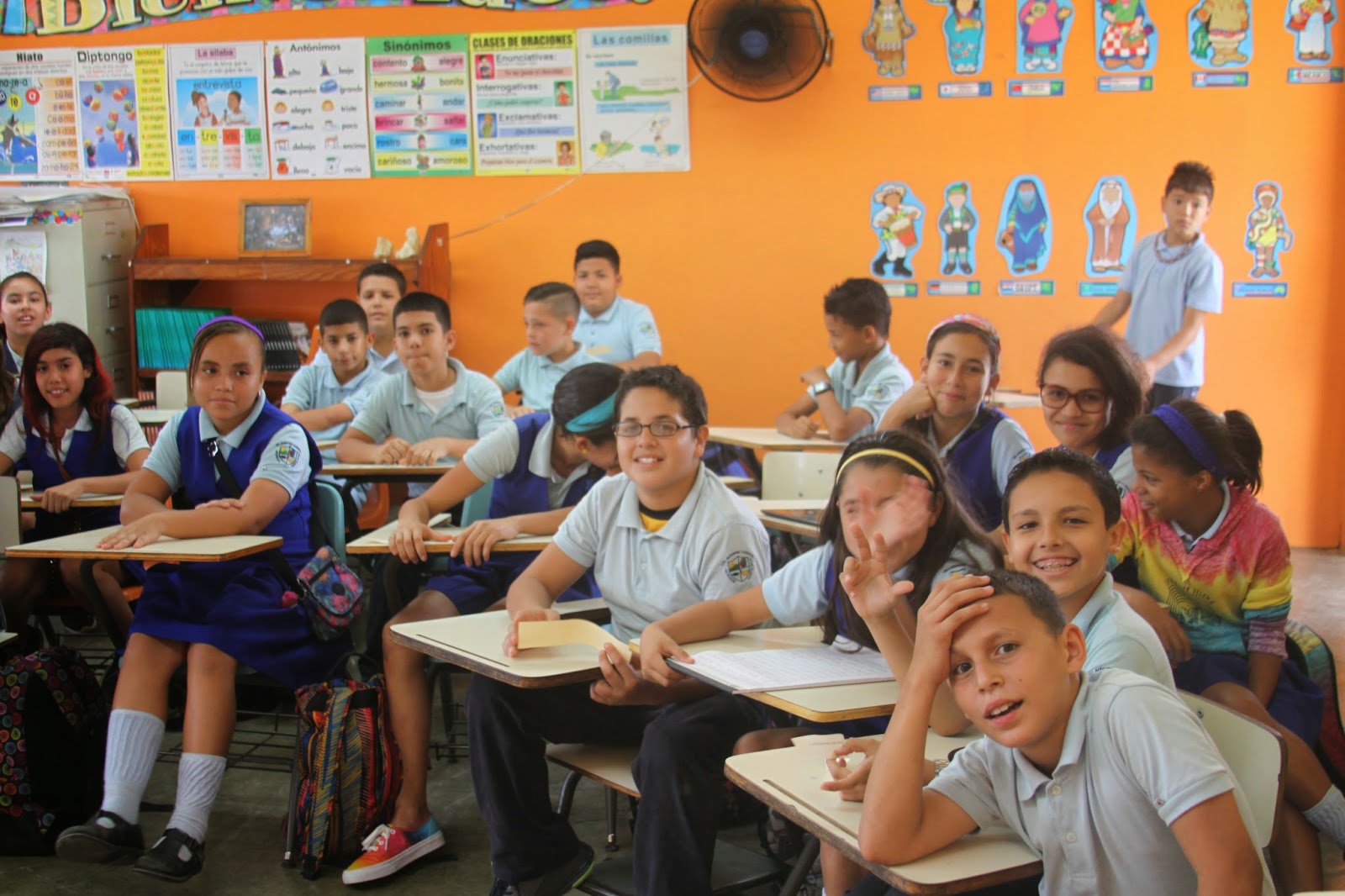 Visita a la Escuela Elemental del Bo. Barahona de Morovis, P.R.