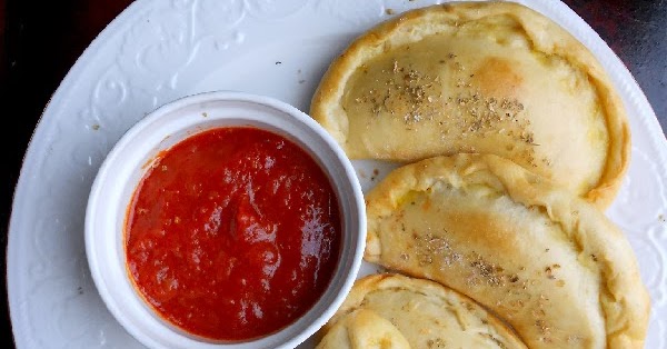 Mini Pizza Calzones - Confessions of a Confectionista