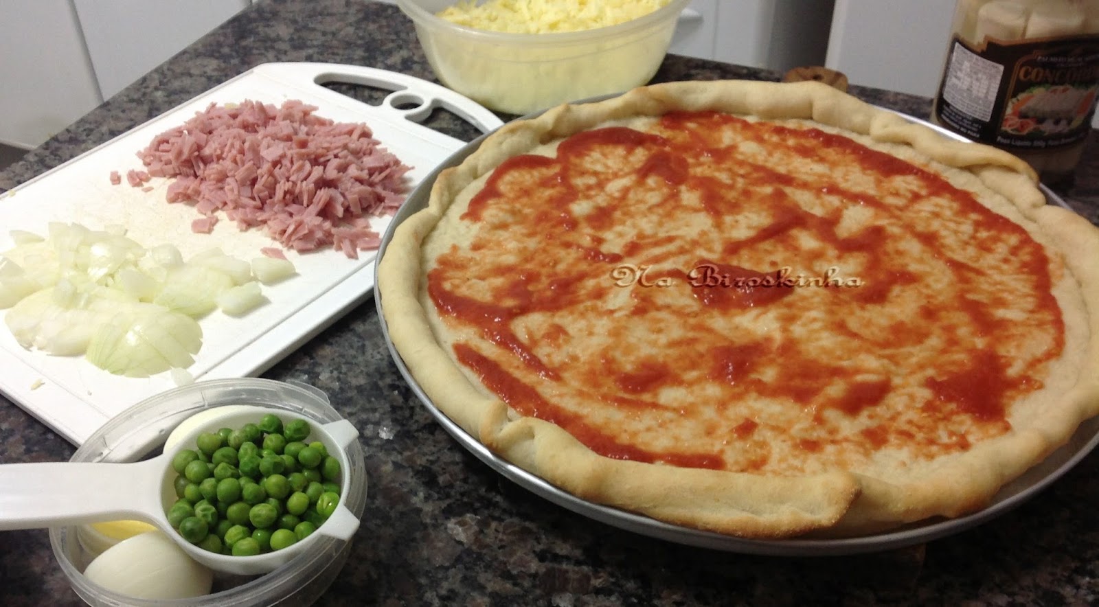 Massa de Pizza Caseira - Na Biroskinha