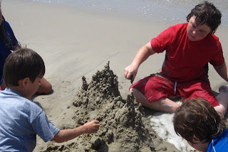 How to Make Drip Castles With Kids - GoExploreNature.com