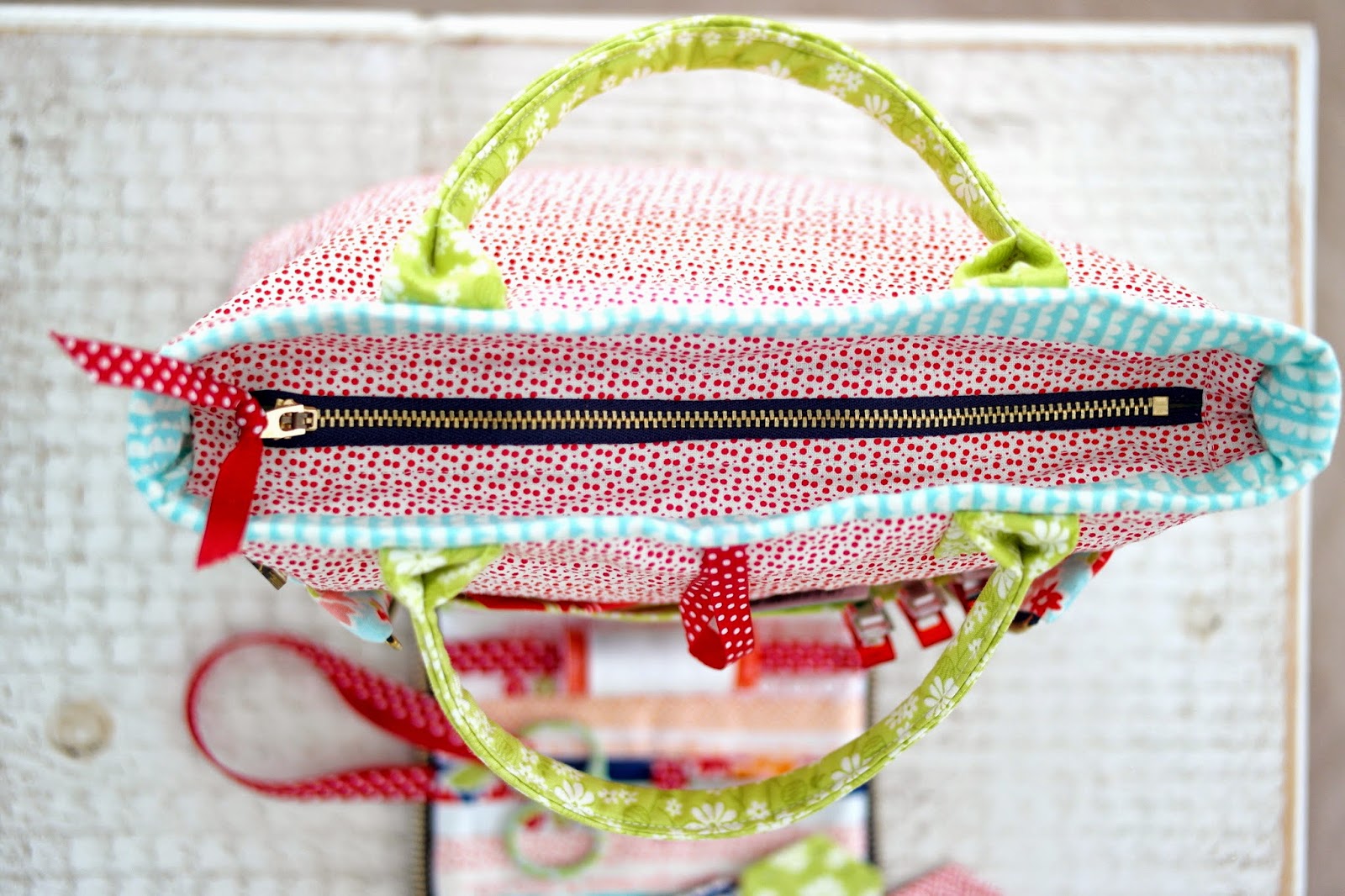 Cotton Way: New Sew on the Go Bag Pattern and Winners!