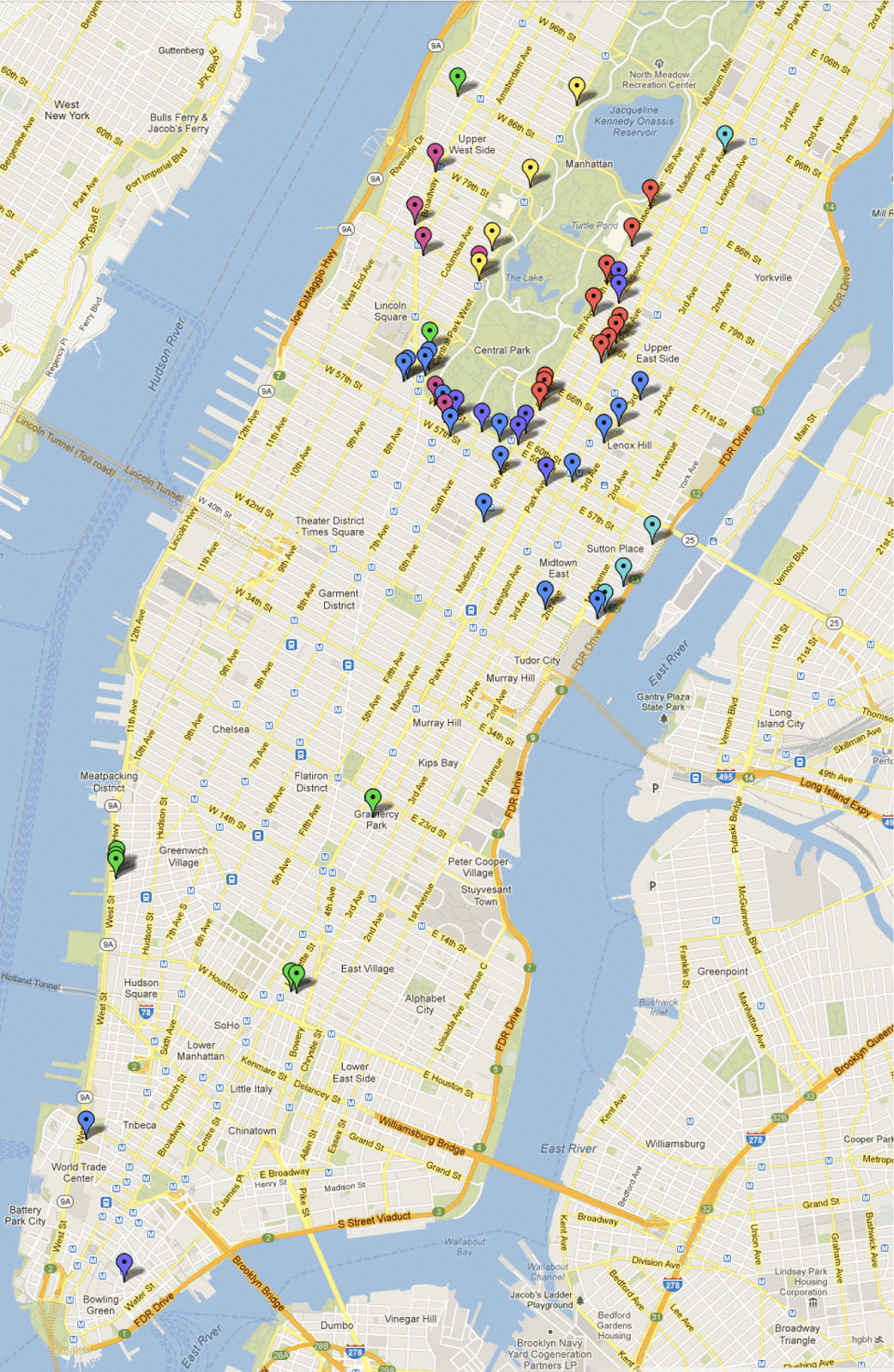 The Genealogical World of Phylogenetic Networks: Network analysis of ...