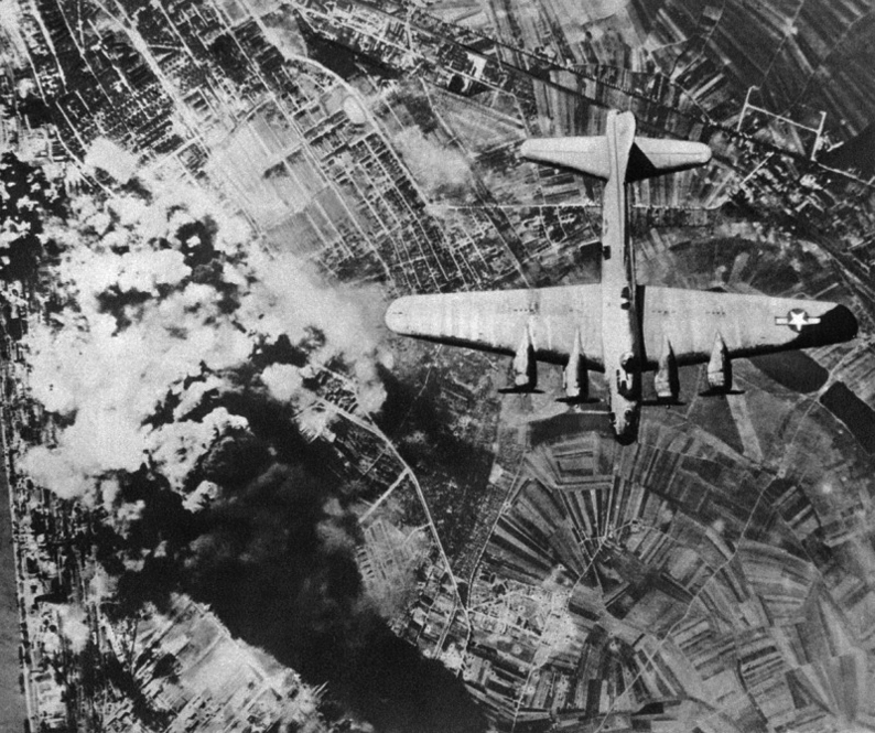 WW2 en Imágenes - Blog Segunda Guerra Mundial: BOMBARDEOS ESTRATÉGICOS ...