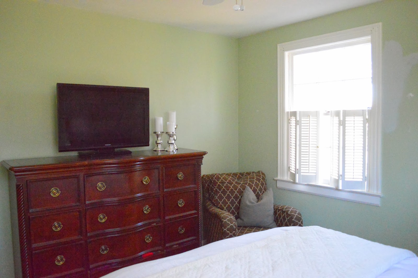 Sylvan Park Life: Painting the Master Bedroom Stratton Blue & Moving ...