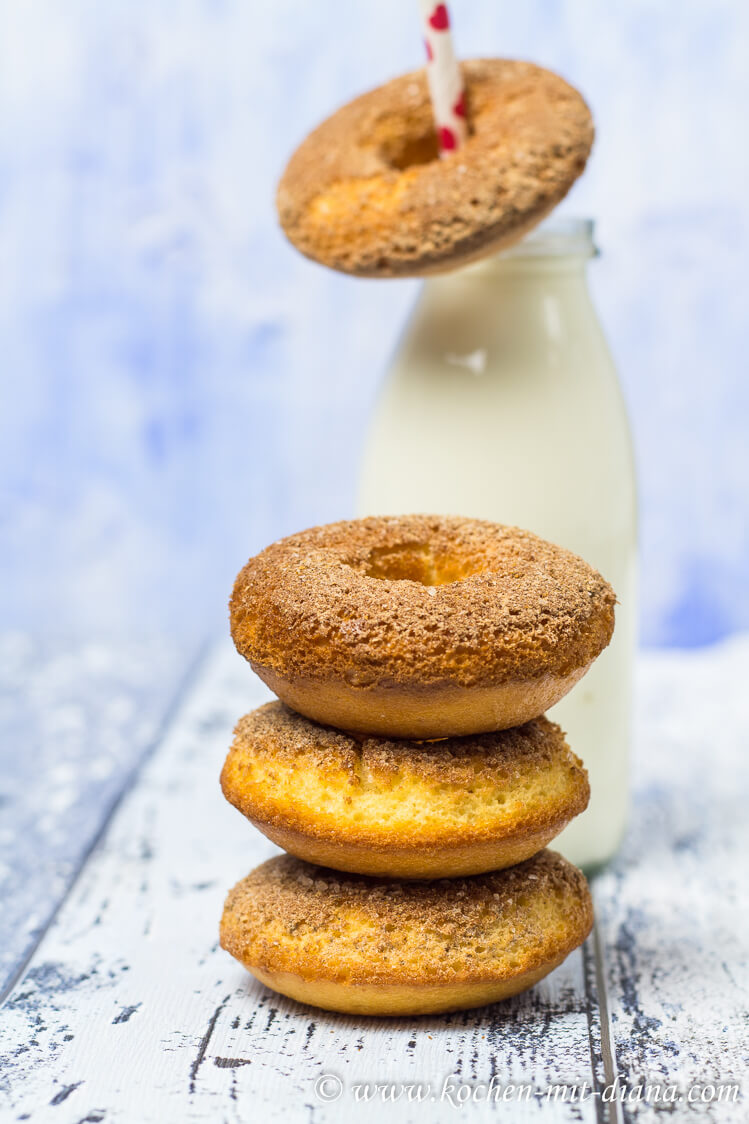 Simple sponge donuts - Cooking with Diana