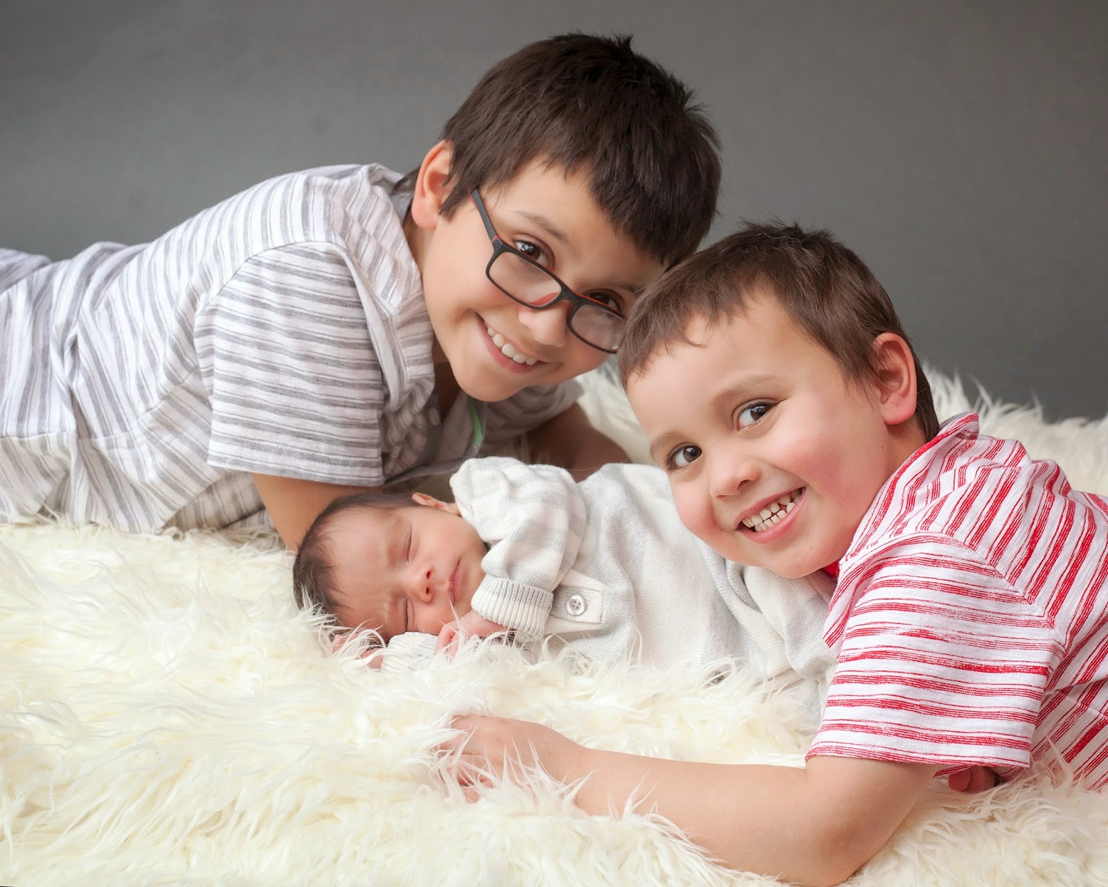 Linda Osborne Photography: Brogan and Ethan are "showing off" their ...