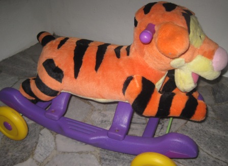 JuaiMurah: Kiddieland 2 in 1 Rocking Ride On Tigger
