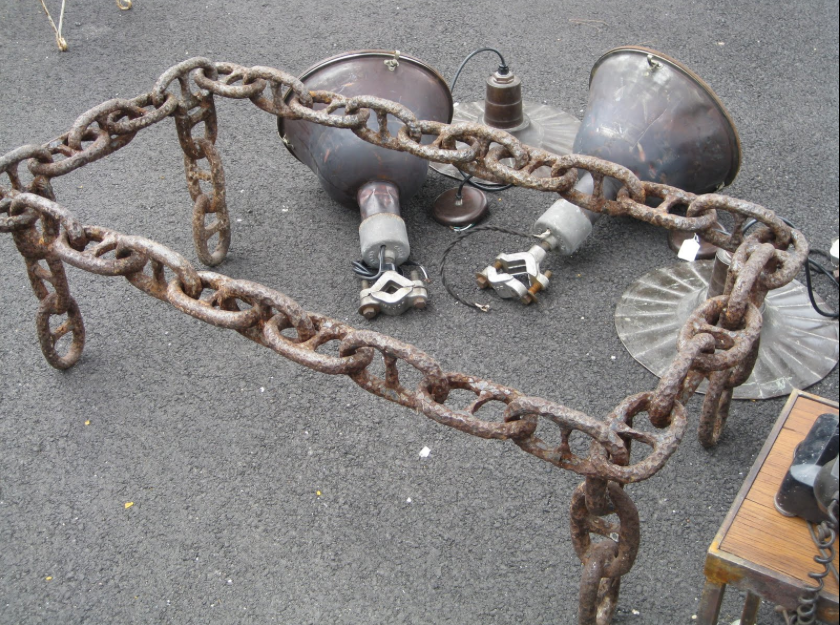 Debdoozle: Chain Link Furniture In Home Design