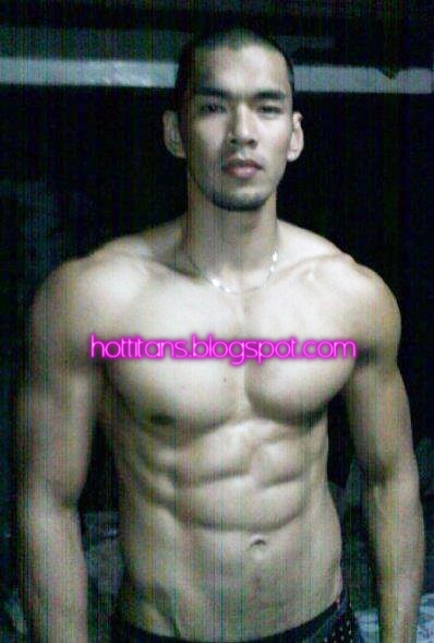 Hot Titans: Derick Hubalde Yummy Body