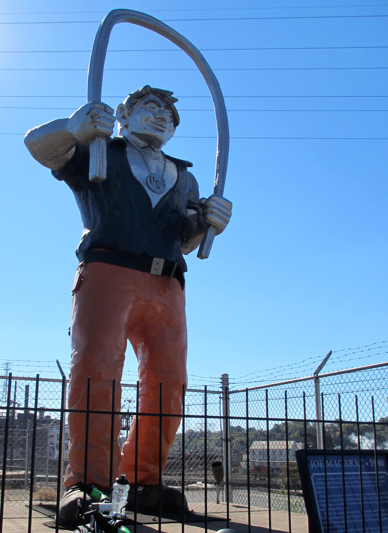 Pittsburgh Murals and Public Art: Joe Magarac by unknown artist