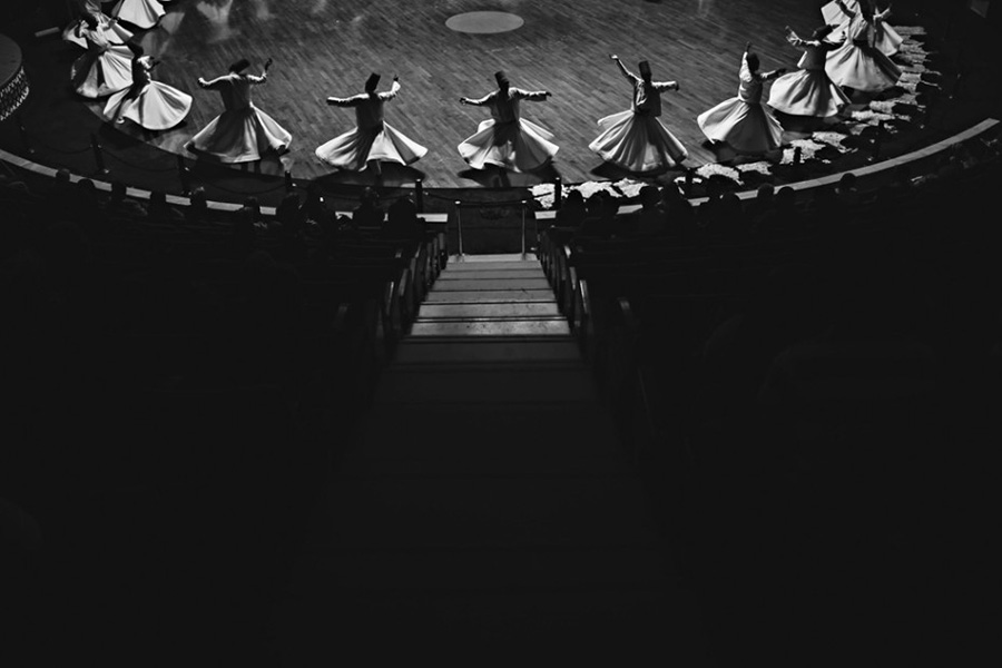 Walter Astrada y la vuelta al mundo en más de 80 fotos ~ Resumo Fotográfico