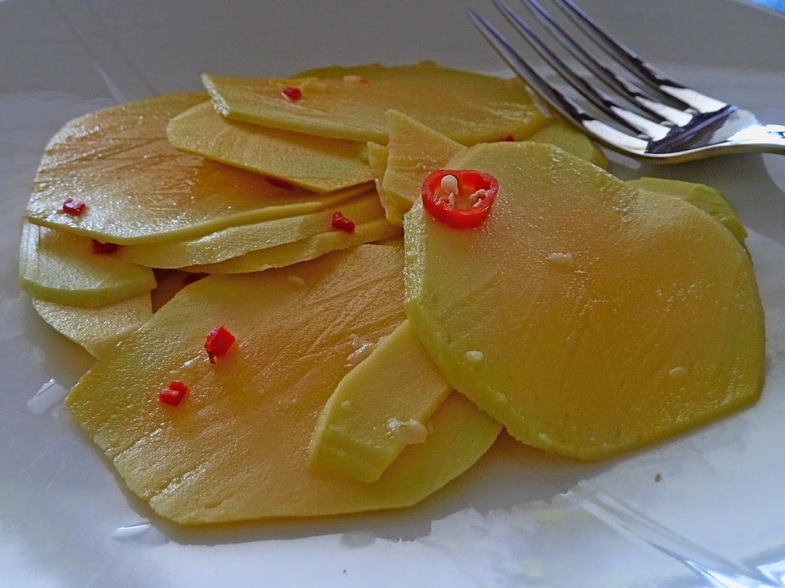 En cuisine avec Marlène: Salade de mangue verte