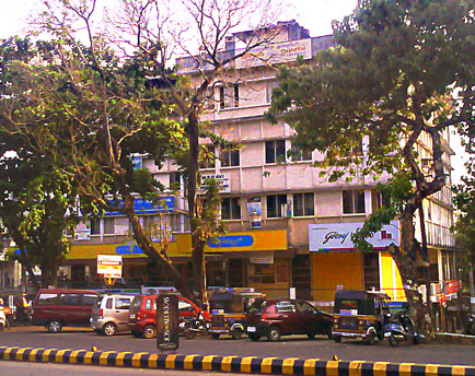 Mangalore India: Restaurants and Lodges