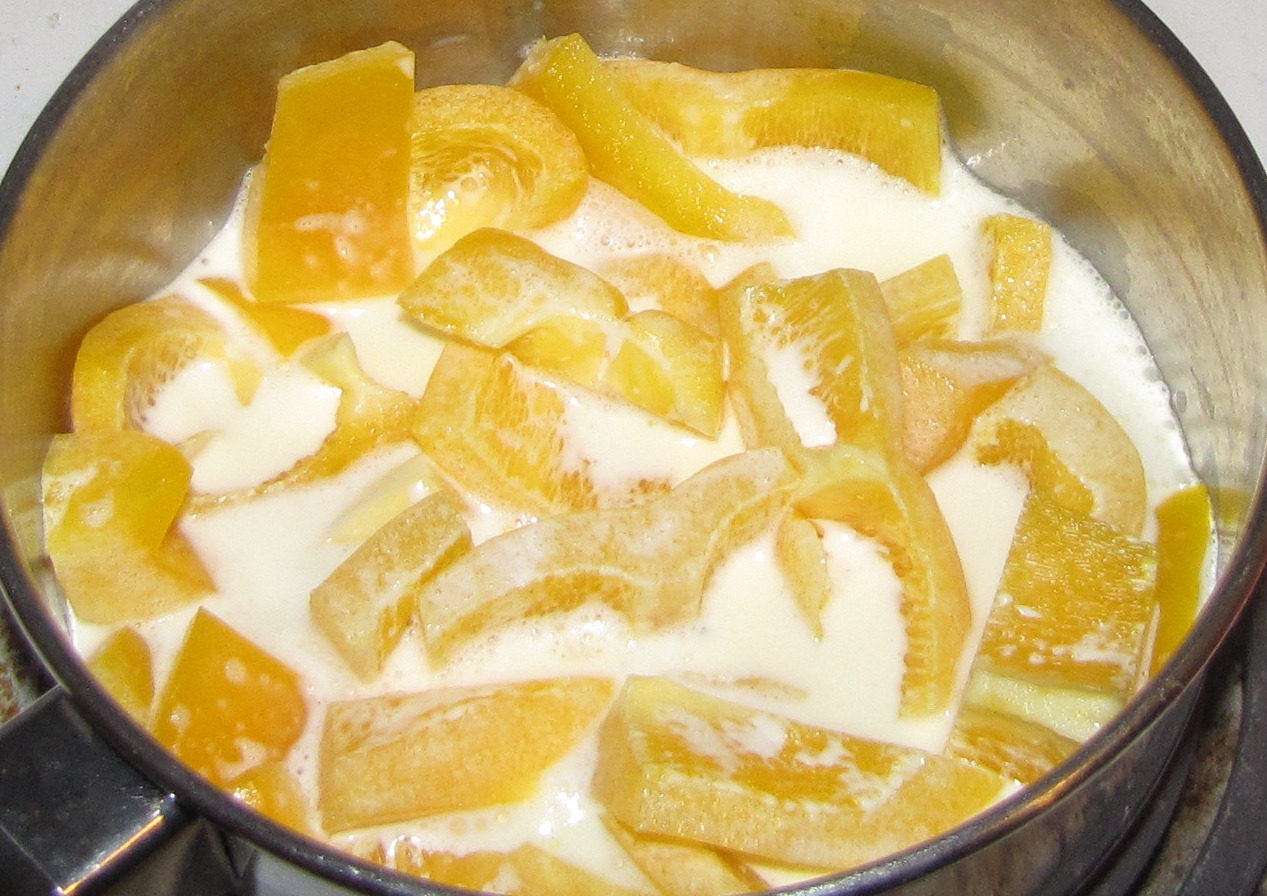 Soupruary: Yellow Pepper Cream