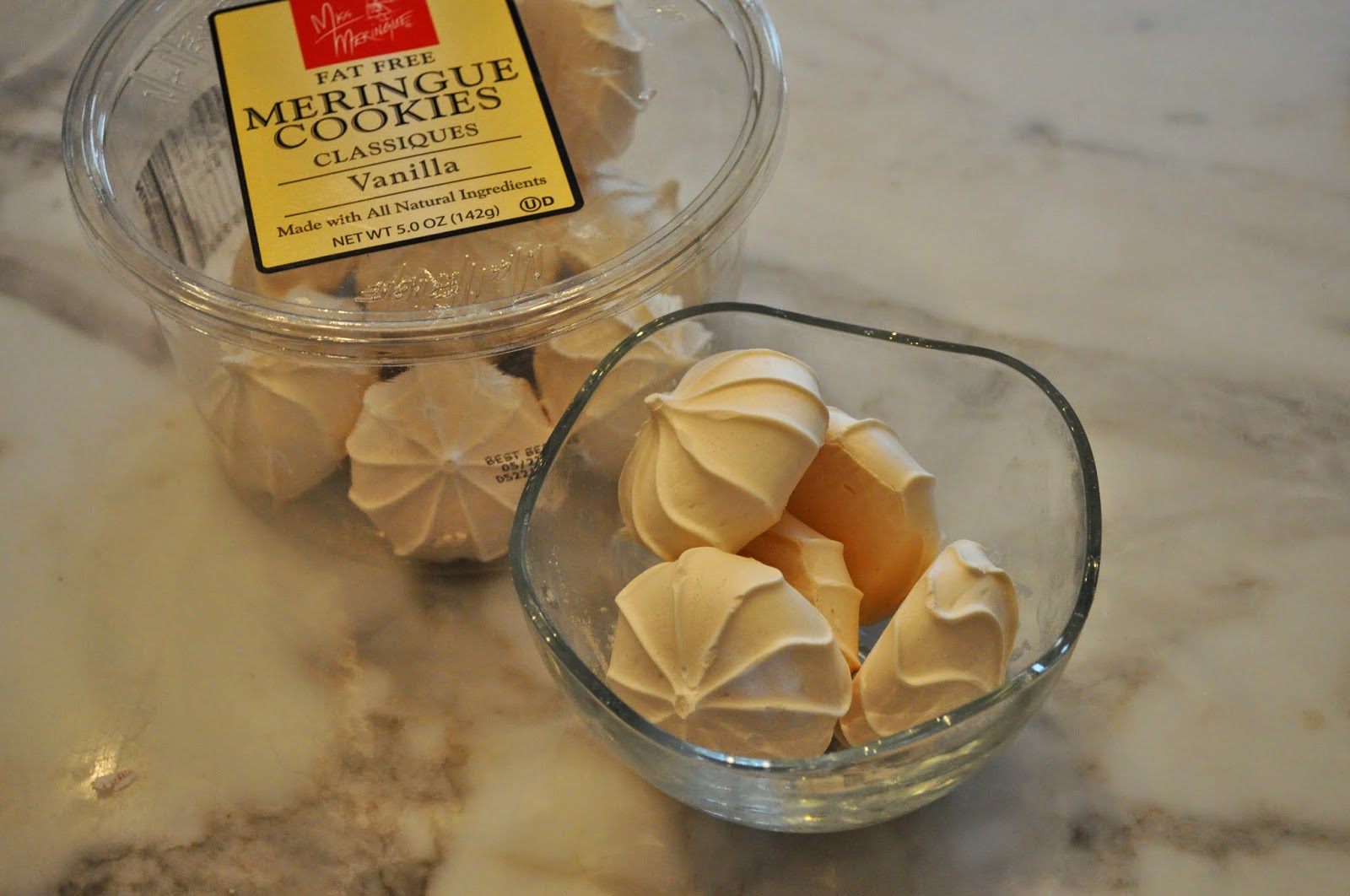 Cooking with Manuela: Frozen Meringue Cups Drizzed with Hot Chocolate Sauce