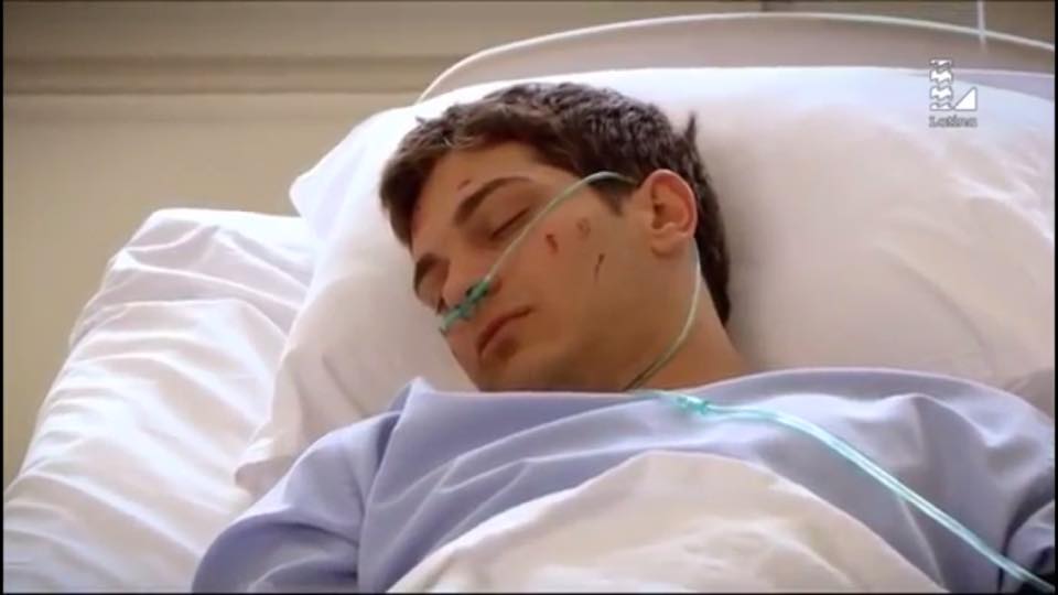 Cagatay Ulusoy The Best: Ya desperto Emir Sarrafoglu El secreto de Feriha