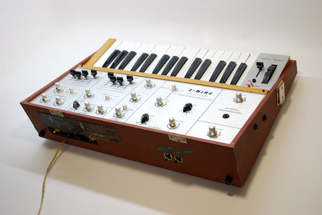 MATRIXSYNTH: RITM-2 VINTAGE USSR SOVIET ANALOG SYNTHESIZER SN 8614 ICIO ...