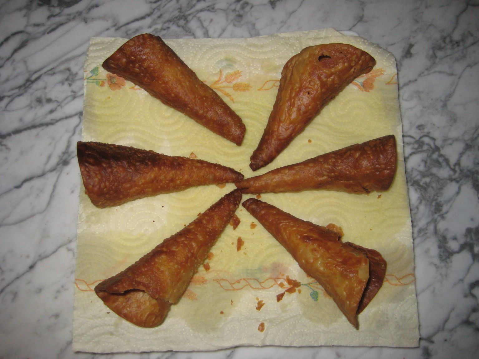 LAS RECETAS DE MAMA ROSA: Conitos dulces