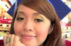 Easy makeup look for Graduation and Prom - Travel Tour Trip Tourism Tip ...