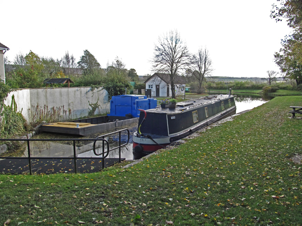 conradwalks: Lancaster Canal - Tewitfield to Burton-in-Kendal bridge ...