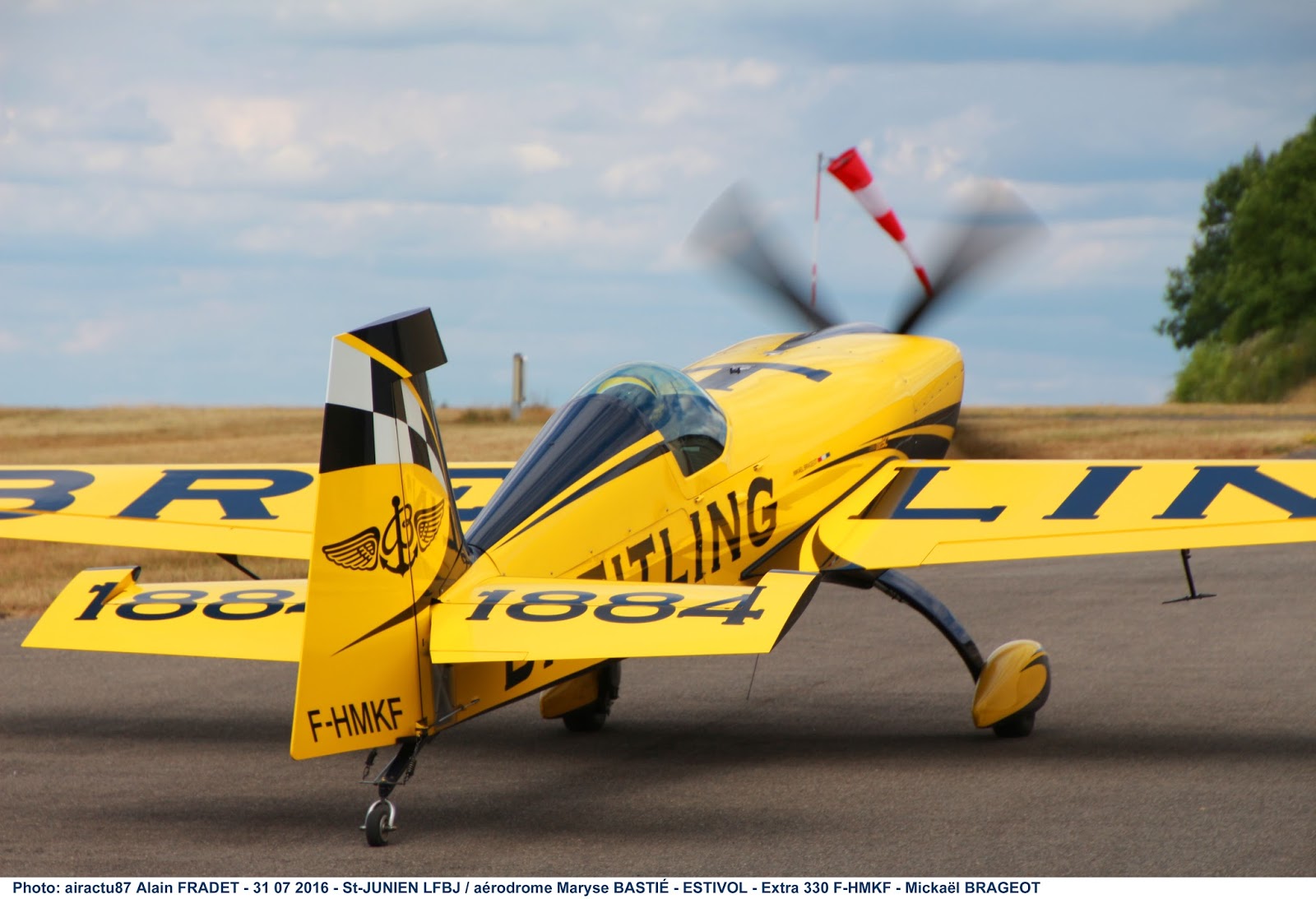 airactu87 par Alain Fradet: Extra 330 SC F-HMKF