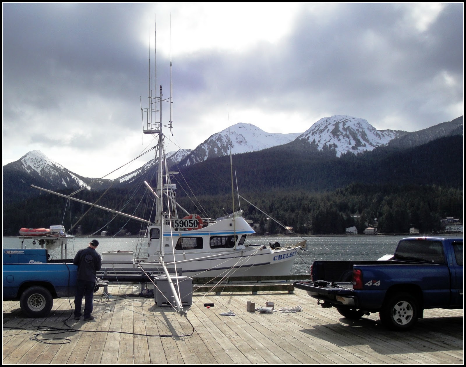 Sandra's Alaska Photography: 2011: An Excellent Commercial Power ...